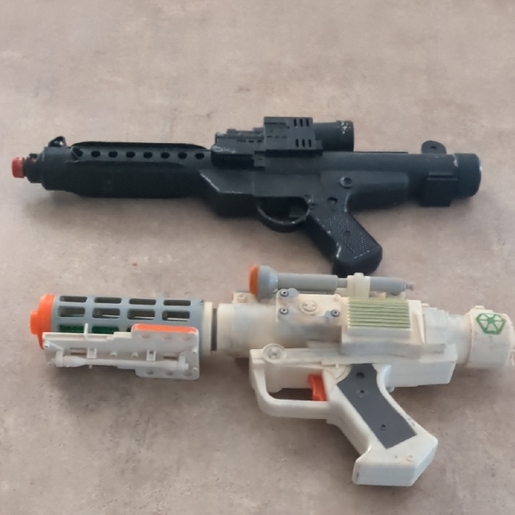 Toys | Set Of Star Wars Toy Blaster Set | Poshmark